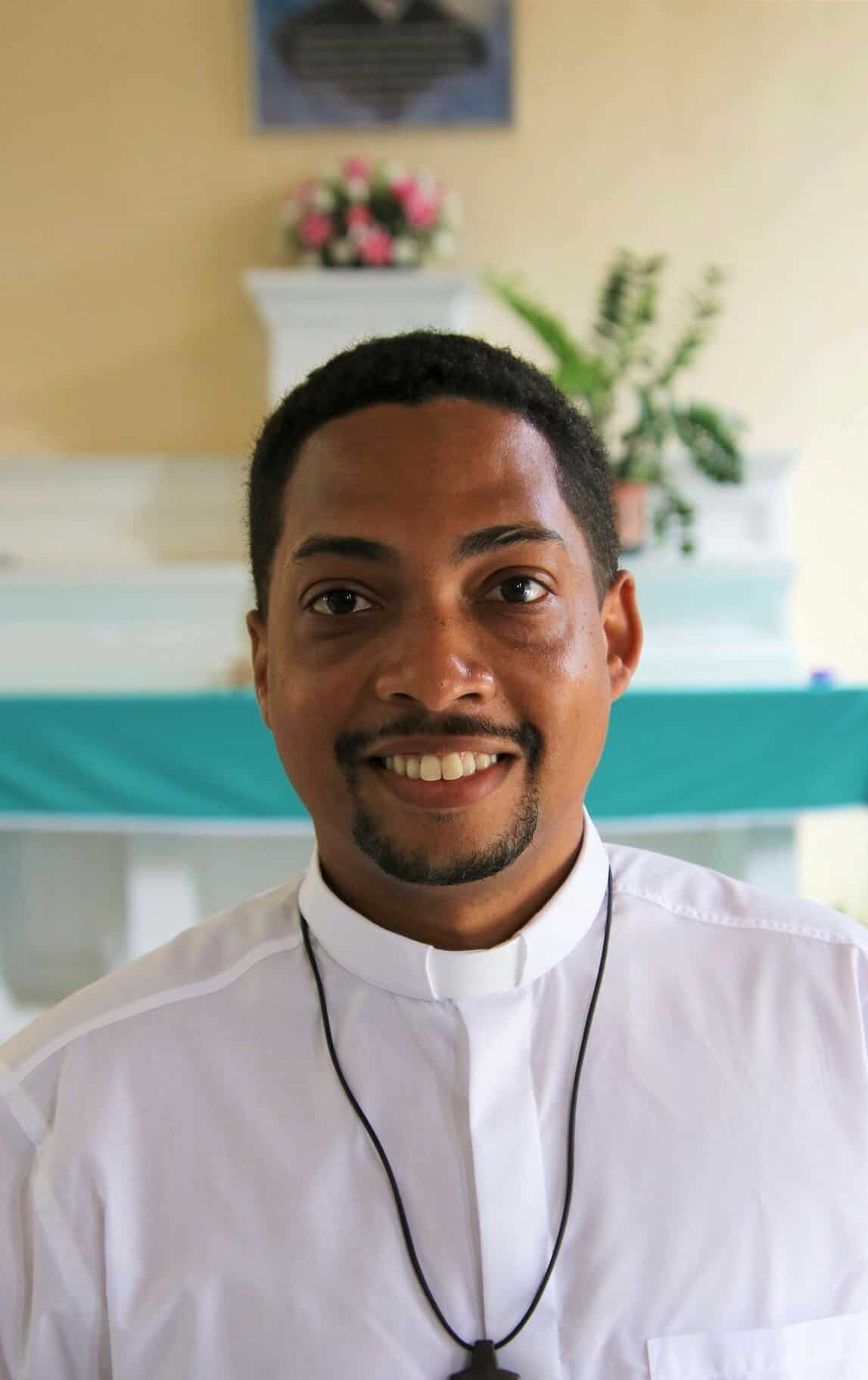 Un nouveau prêtre : l'abbé Ryan – Diocèse de Chartres